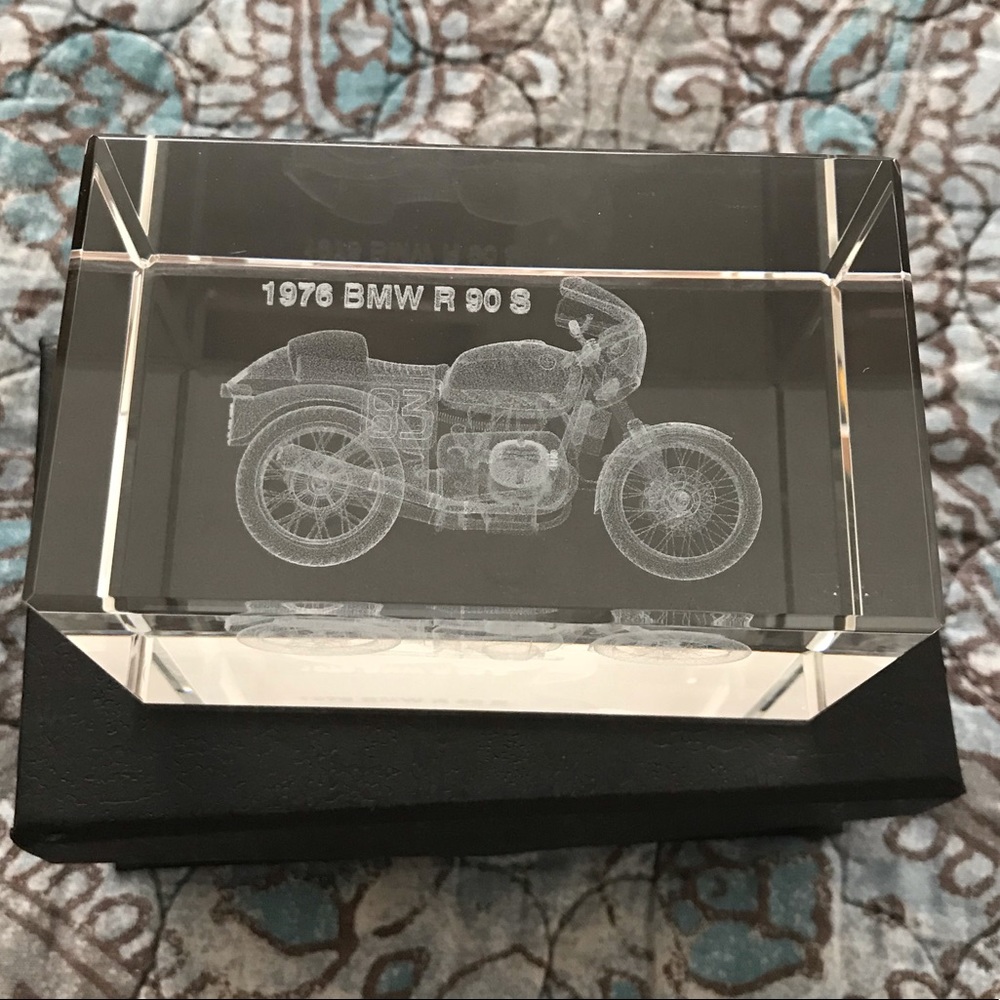 1976 Bmw R90s 3d Laser Etched Crystal Glass - Gem